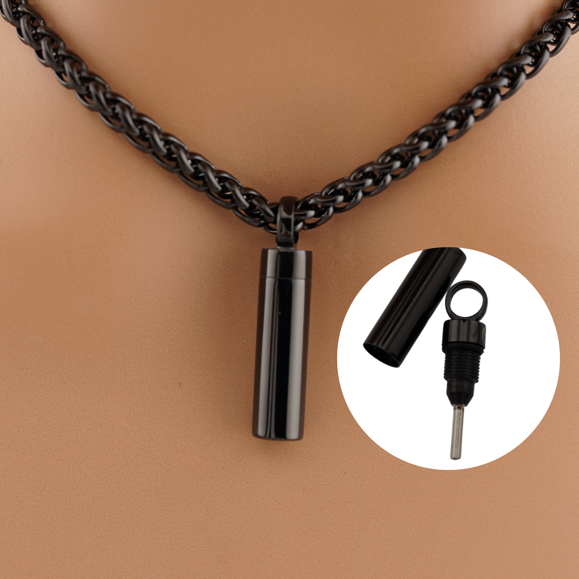 Captive Lock Key on Black Wheat Chain – Captive Collars